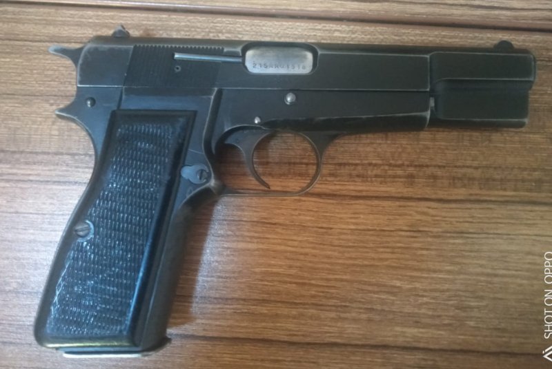 ACİL...! EMEKLİ EMNİYET GÖREVLİSİNDEN SIFIR AYARINDA ORJİNAL BROWNİNG ...